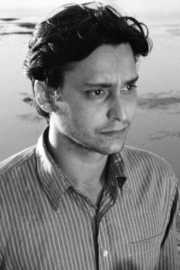 Watch Soumitra Chatterjee Movies Online | Xstream Play